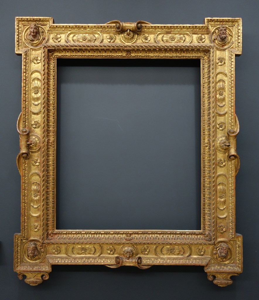 The exhibition Regards sur les Cadres, and the frame collection of the ...
